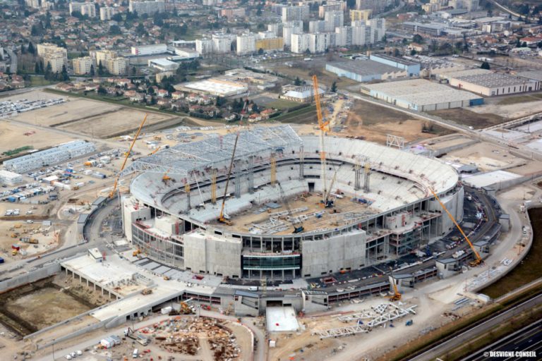 Construction du Groupama Stadium - Grand Stade de Lyon pour l'Olympique ...